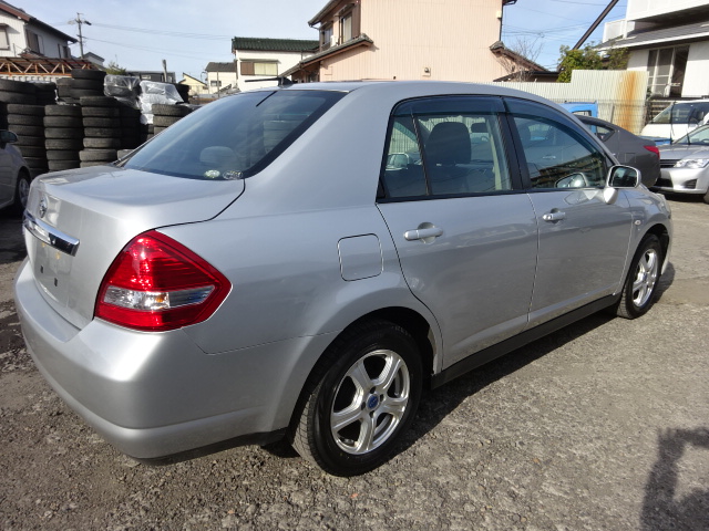 2011 NISSAN TIIDA LATIO SC11 1500CC SC11-305853 | Japanese Used Cars ...